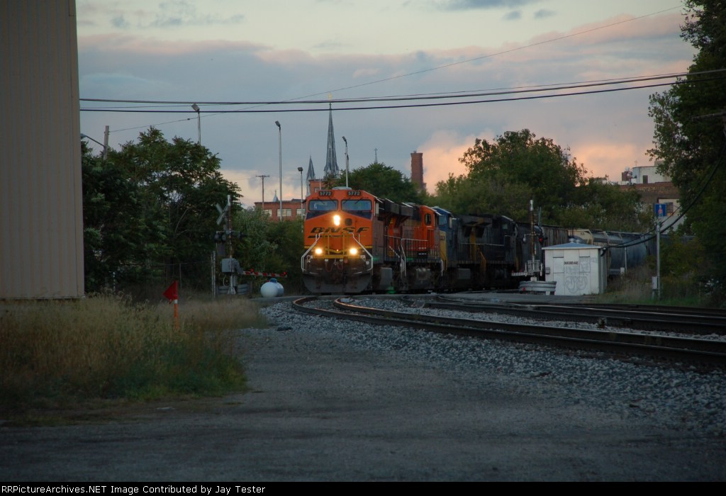 BNSF 5772